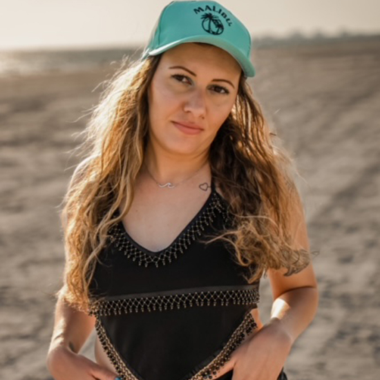 Bekka Dowland “Malibu” - AirplayAccess